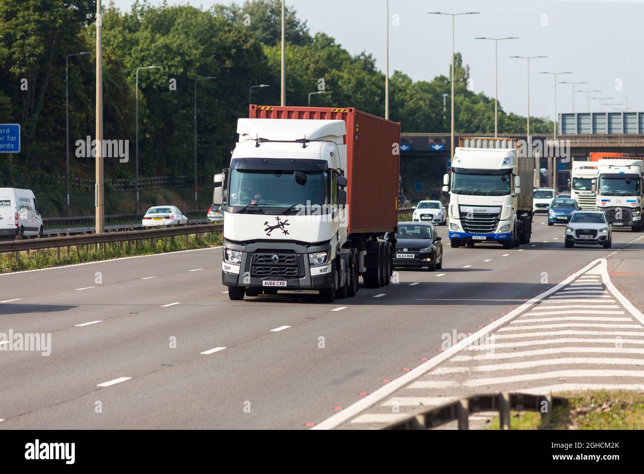 Lorries,trucks, and HGVs on the M1 motorway at Leicester Forest service ...