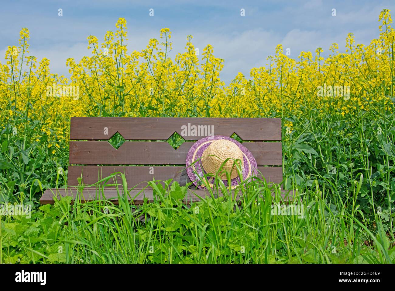 Hat nature hi-res stock photography and images - Alamy