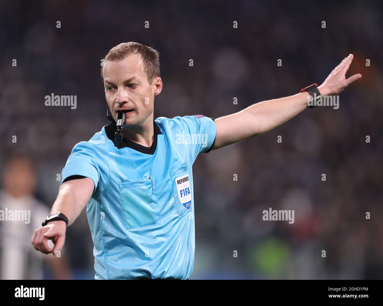 Match referee william collum hi-res stock photography and images - Alamy