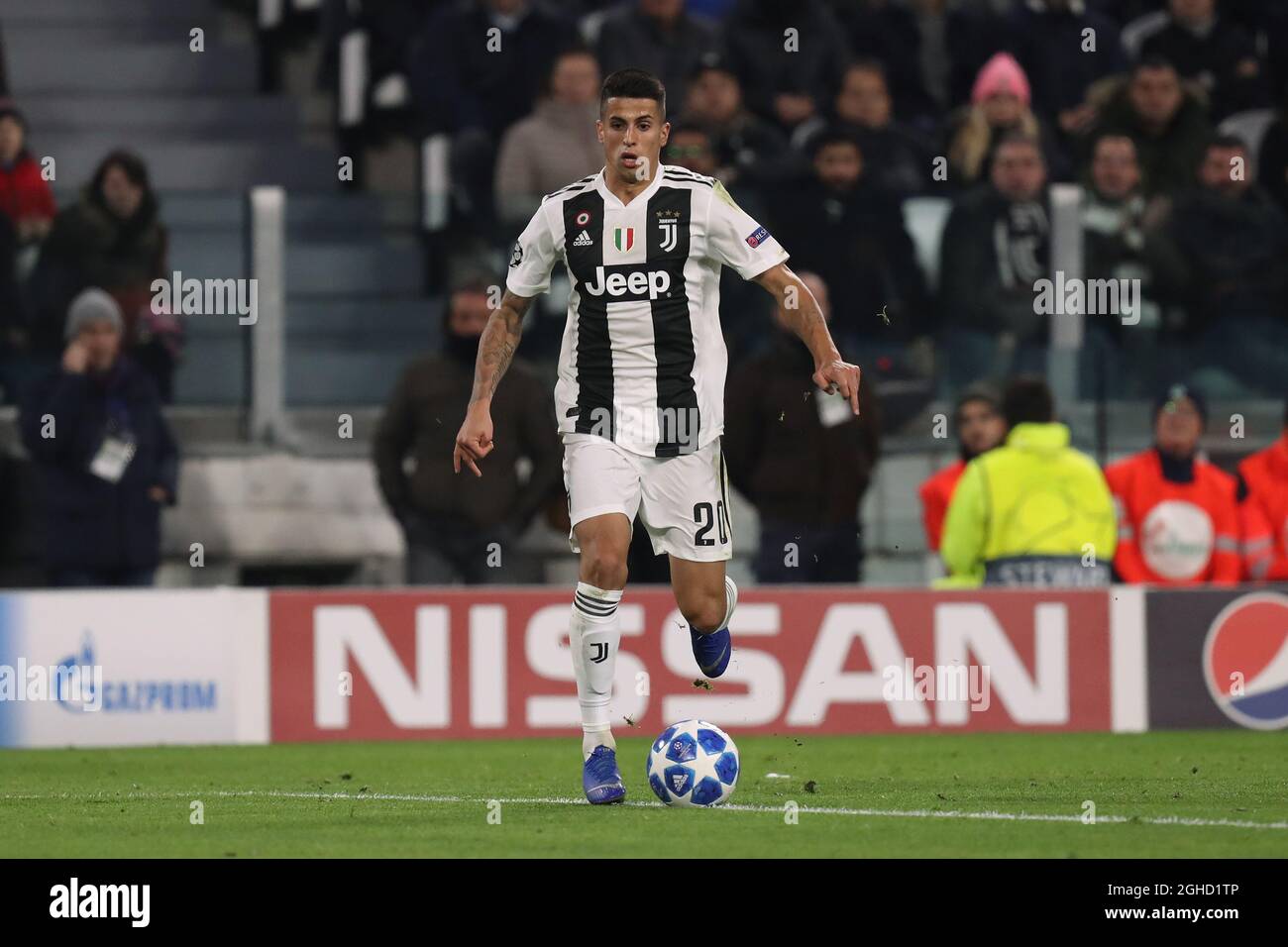Cancelo champions league hi-res stock photography and images - Alamy
