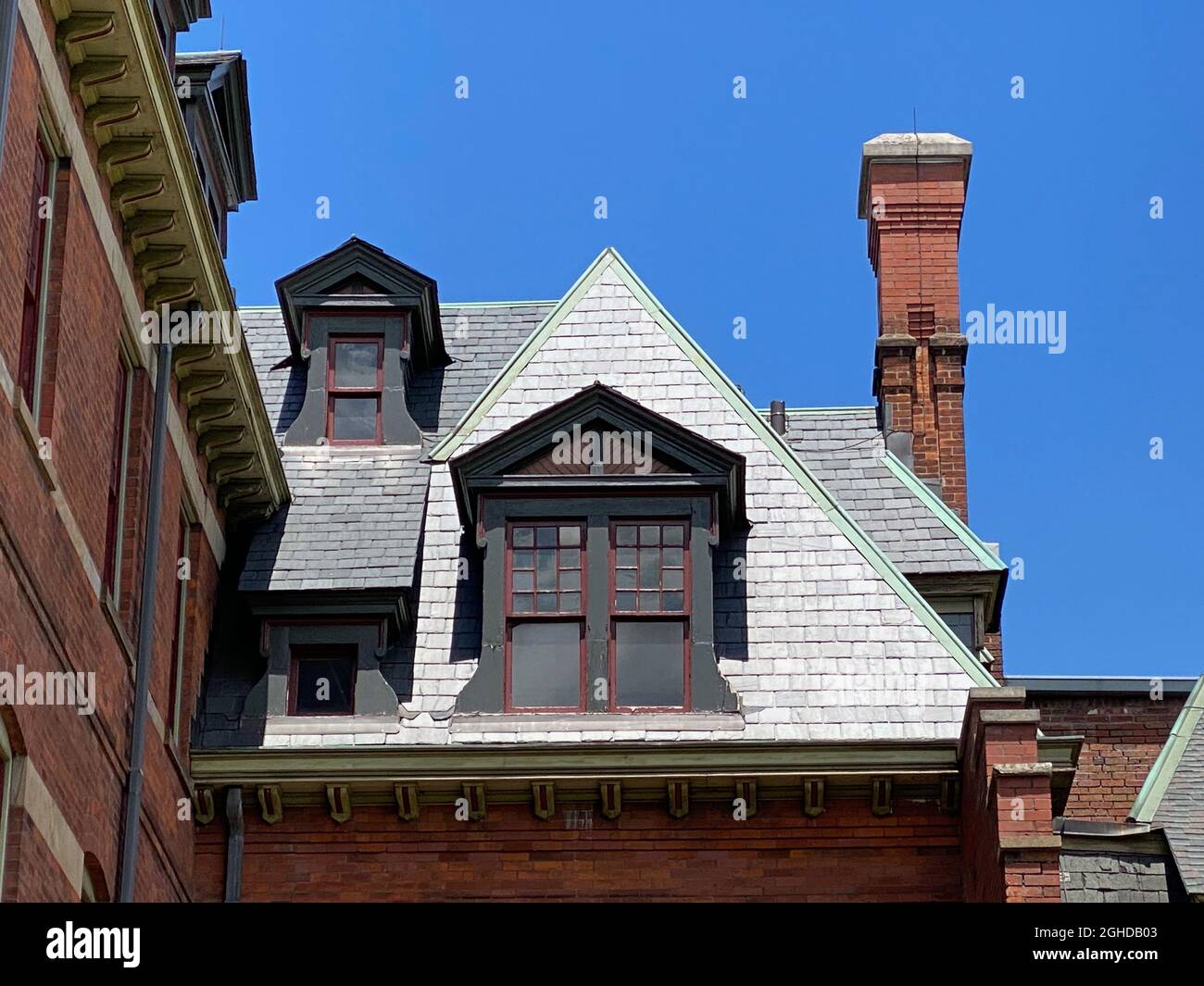 Chicago, Illinois, USA. 26th May, 2021. The rear of the Hotel Florence ...