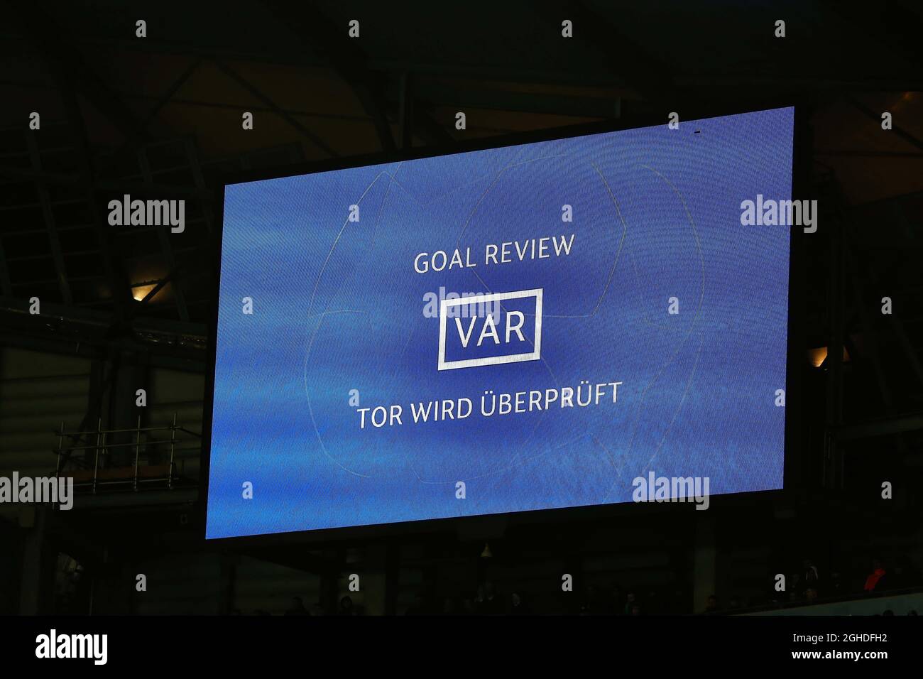 Goal review hi-res stock photography and images - Alamy
