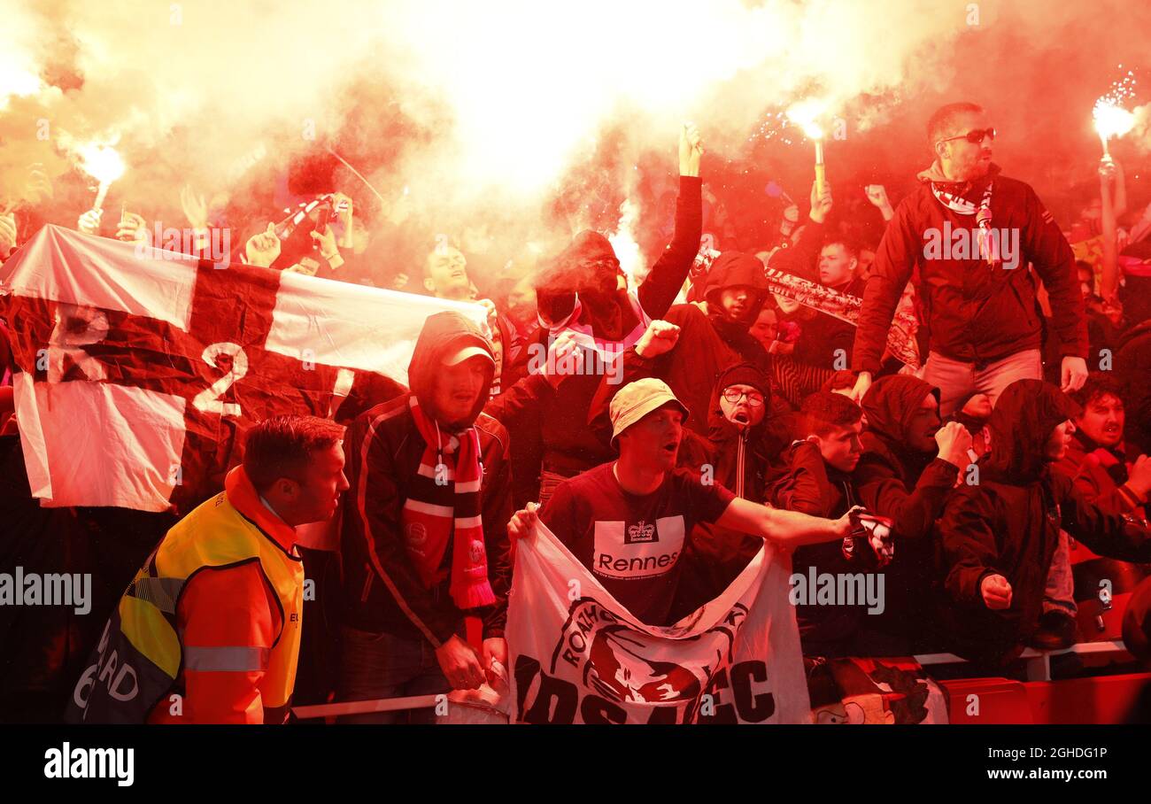 Second leg match stadium light hi-res stock photography and images - Alamy