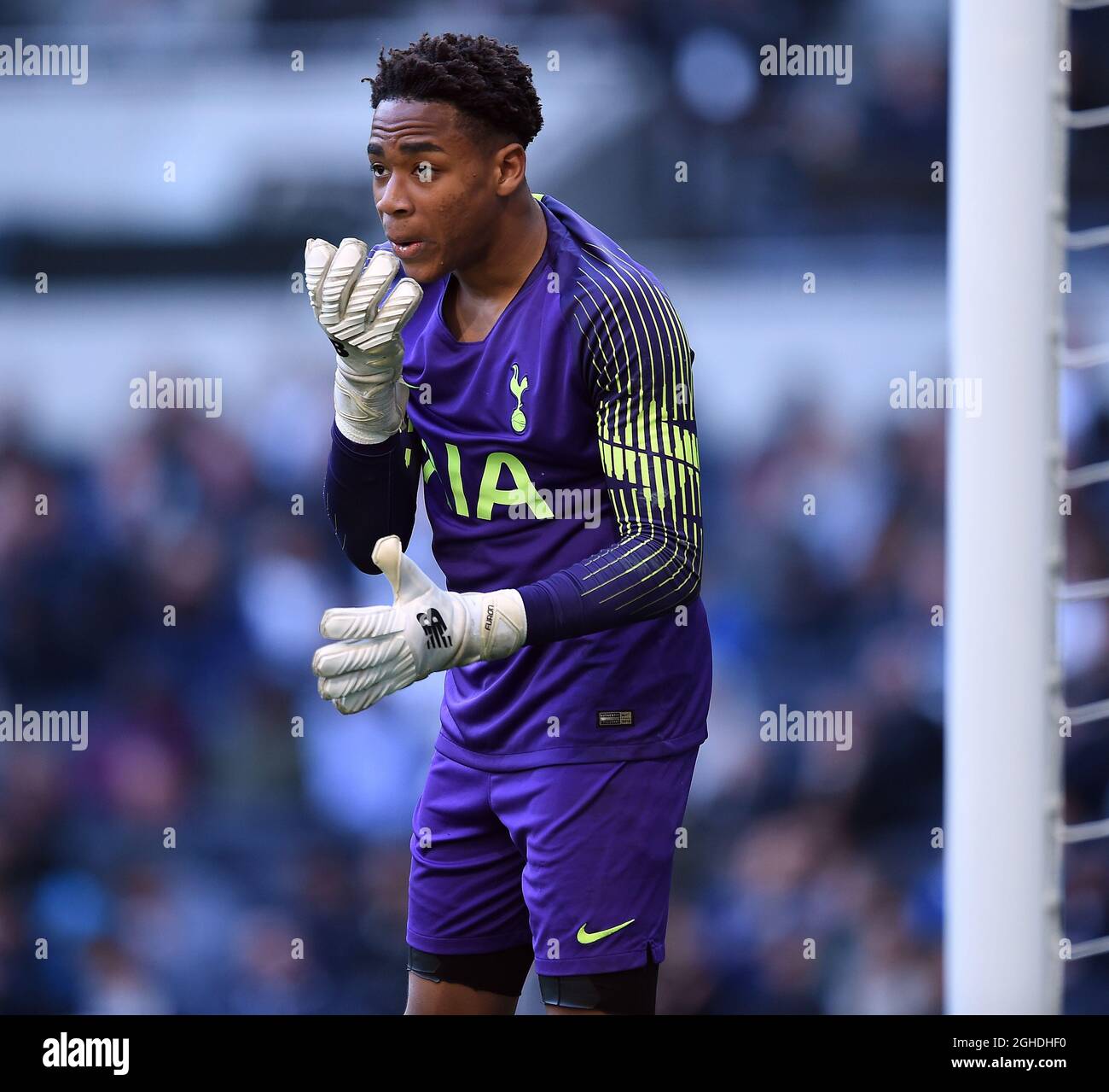Joshua oluwayemi goalkeeper hi-res stock photography and images - Alamy