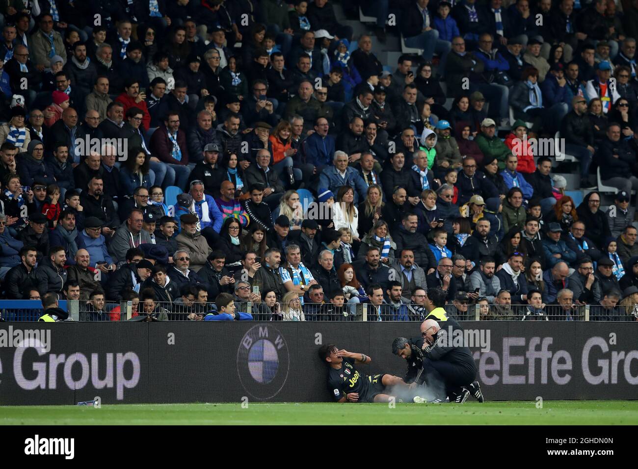 Paulo dybala injury hi-res stock photography and images - Alamy
