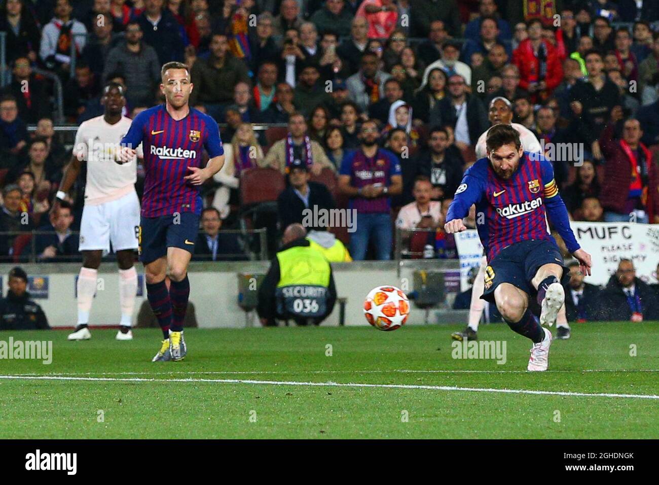 Messi barcelona 2019 goal hi-res stock photography and images - Alamy