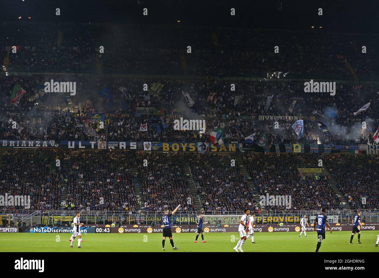 Soccer fans fireworks hi-res stock photography and images - Alamy