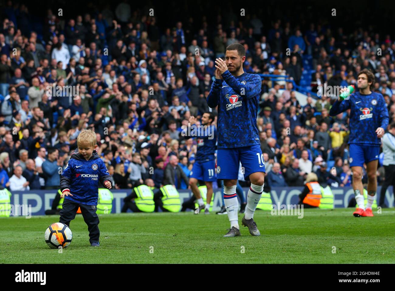 Chelsea eden hazard celebration hi-res stock photography and images - Alamy