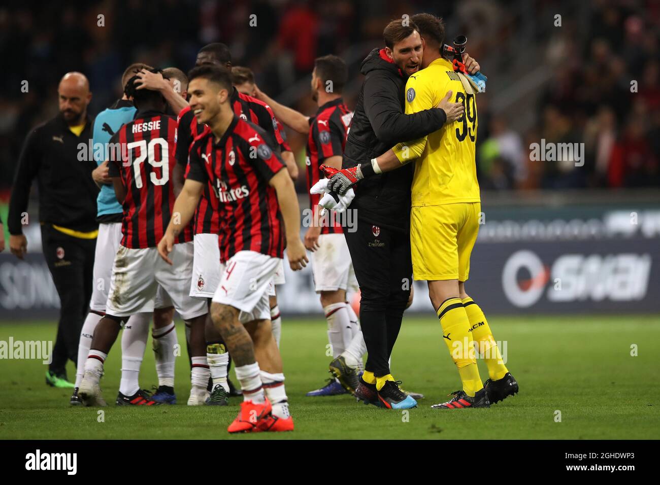 Team mate donnarumma hi-res stock photography and images - Alamy