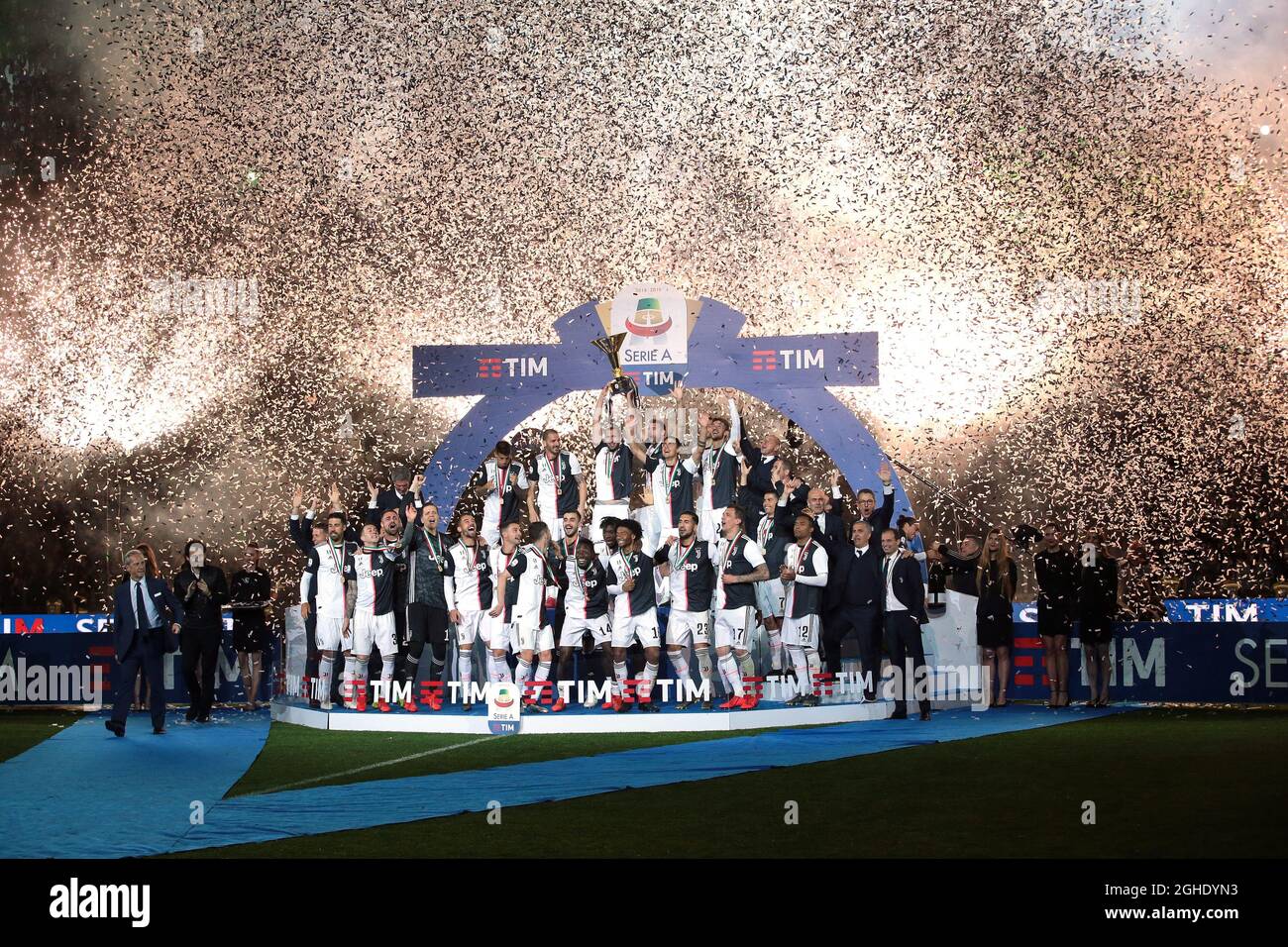 Soccer podium stadium hi-res stock photography and images - Alamy