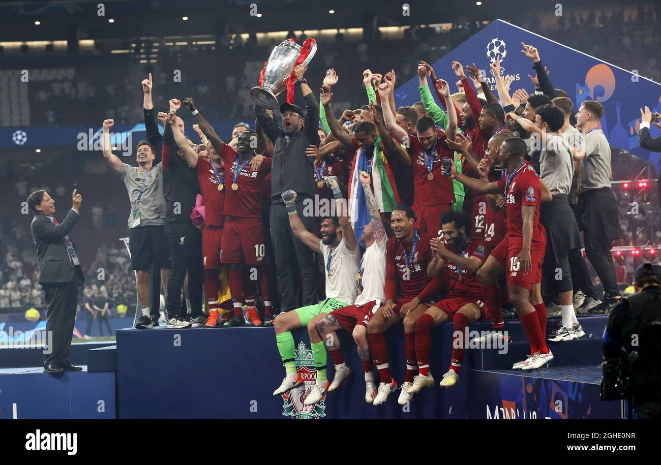 Jurgen Klopp manager of Liverpool lifts the cup during the UEFA ...