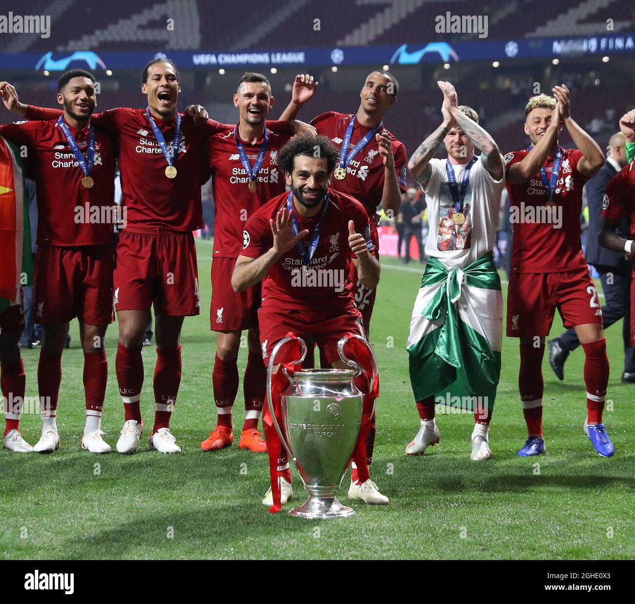 Salah champions league trophy hi-res stock photography and images - Alamy