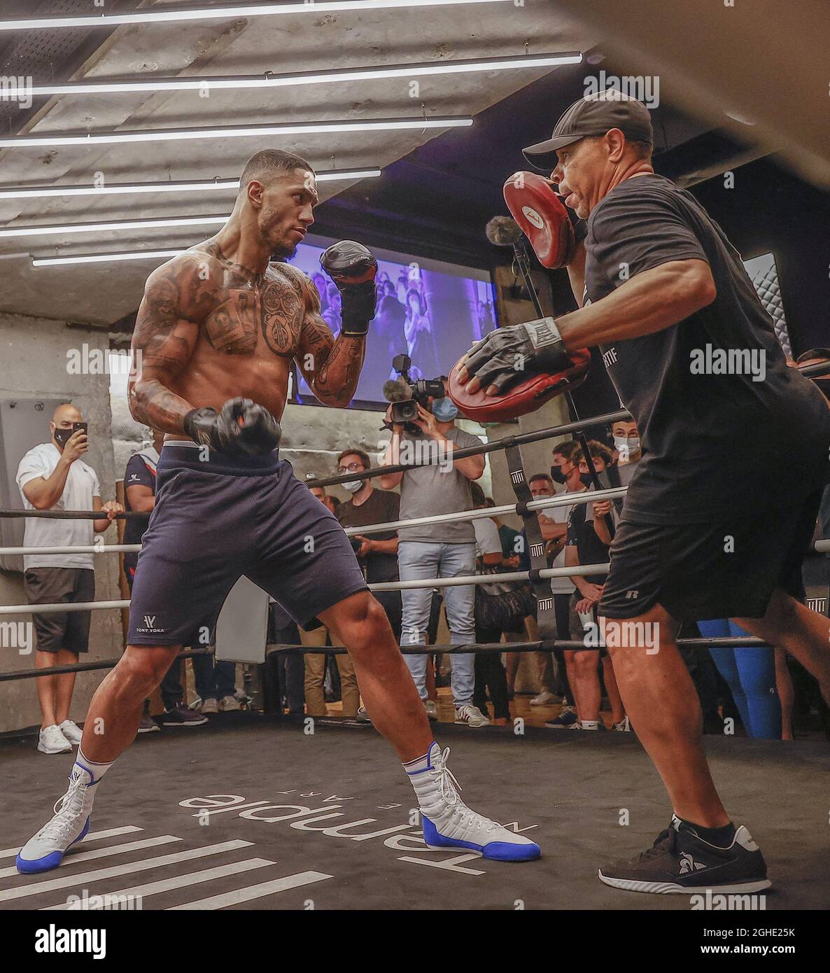 Tony YOKA during the private training session before the boxing meeting ...