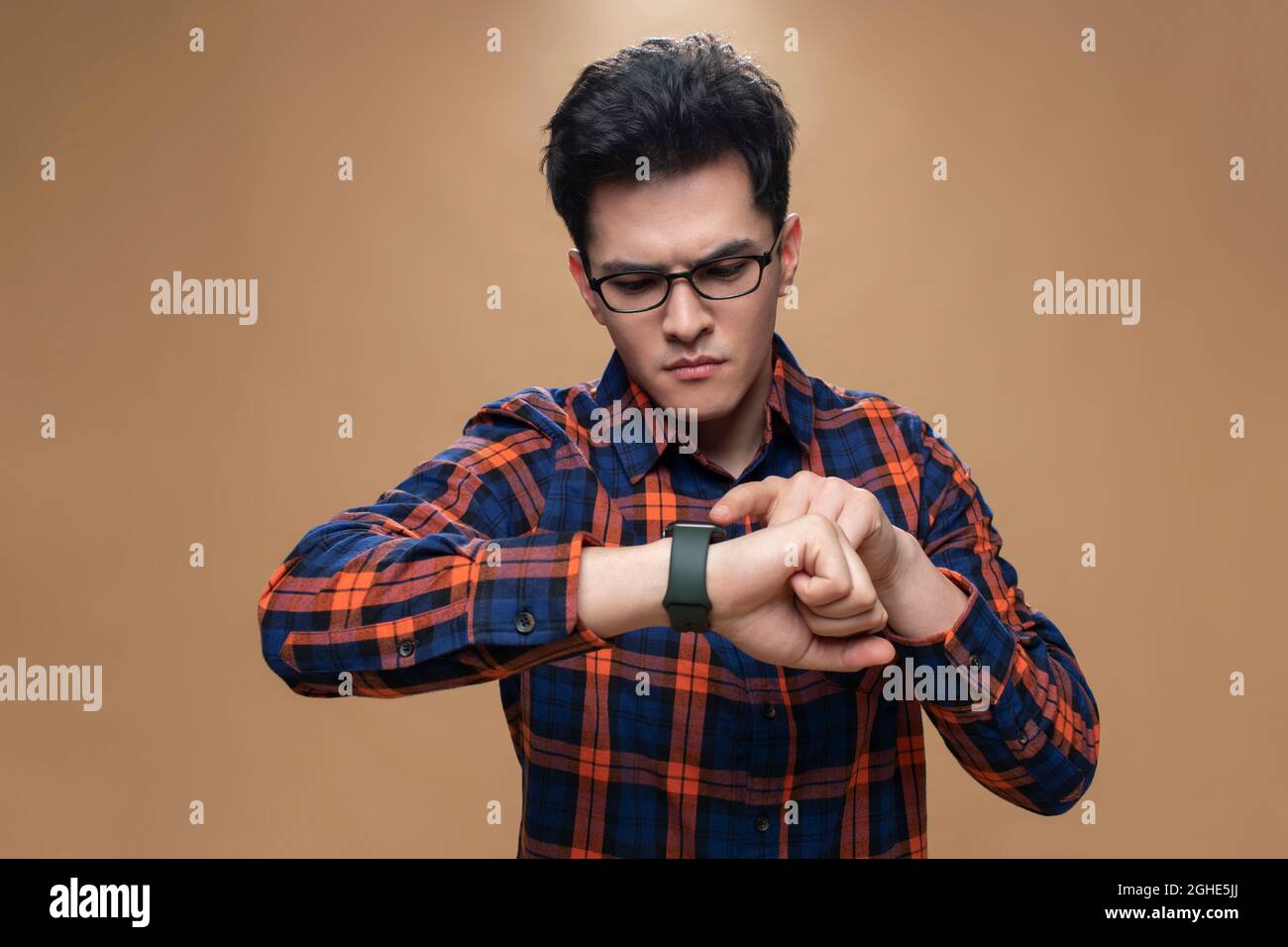 Checking clicking hi-res stock photography and images - Alamy
