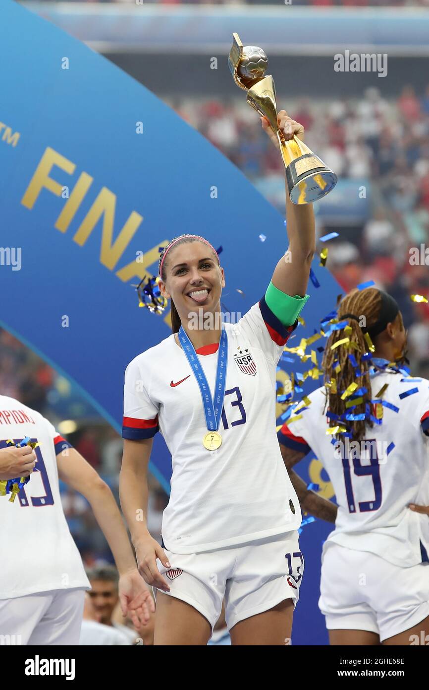 Alex Morgan of USA celebrates with the trophy during the FIFA Women's ...