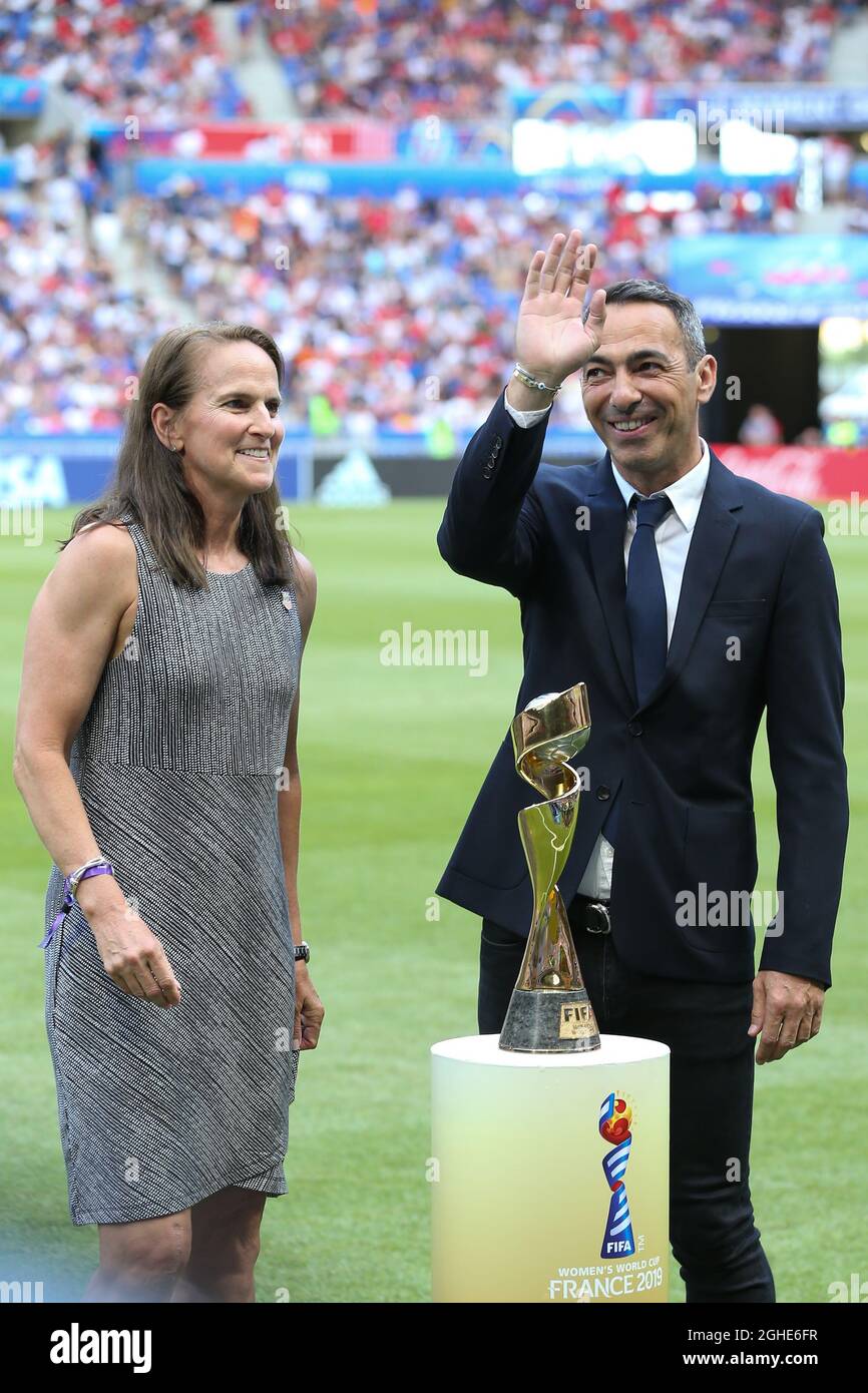 French national soccer team player hi-res stock photography and images ...