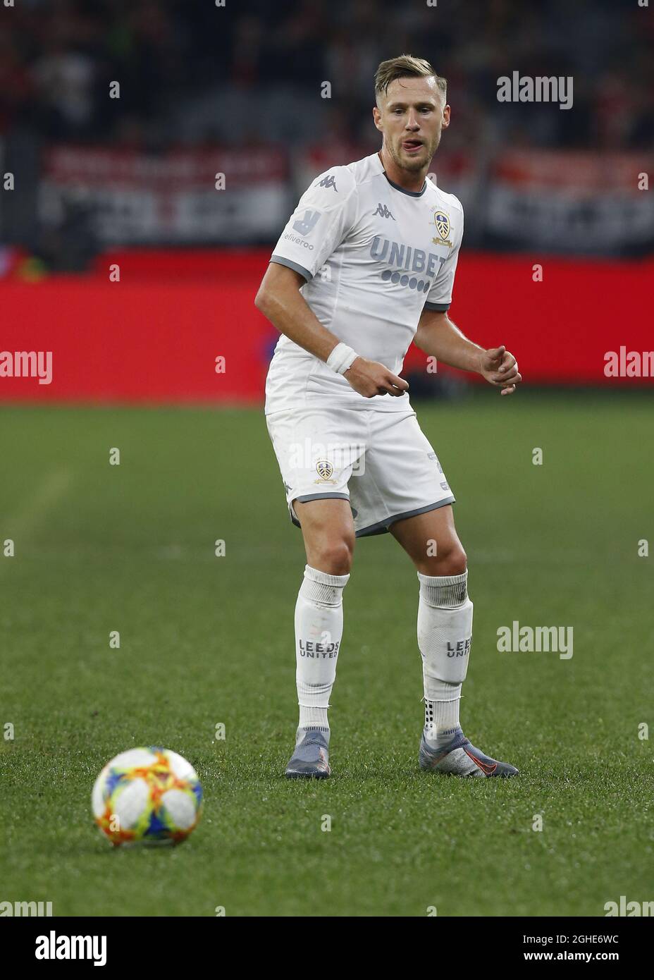 Barry douglas of leeds united hi-res stock photography and images - Alamy