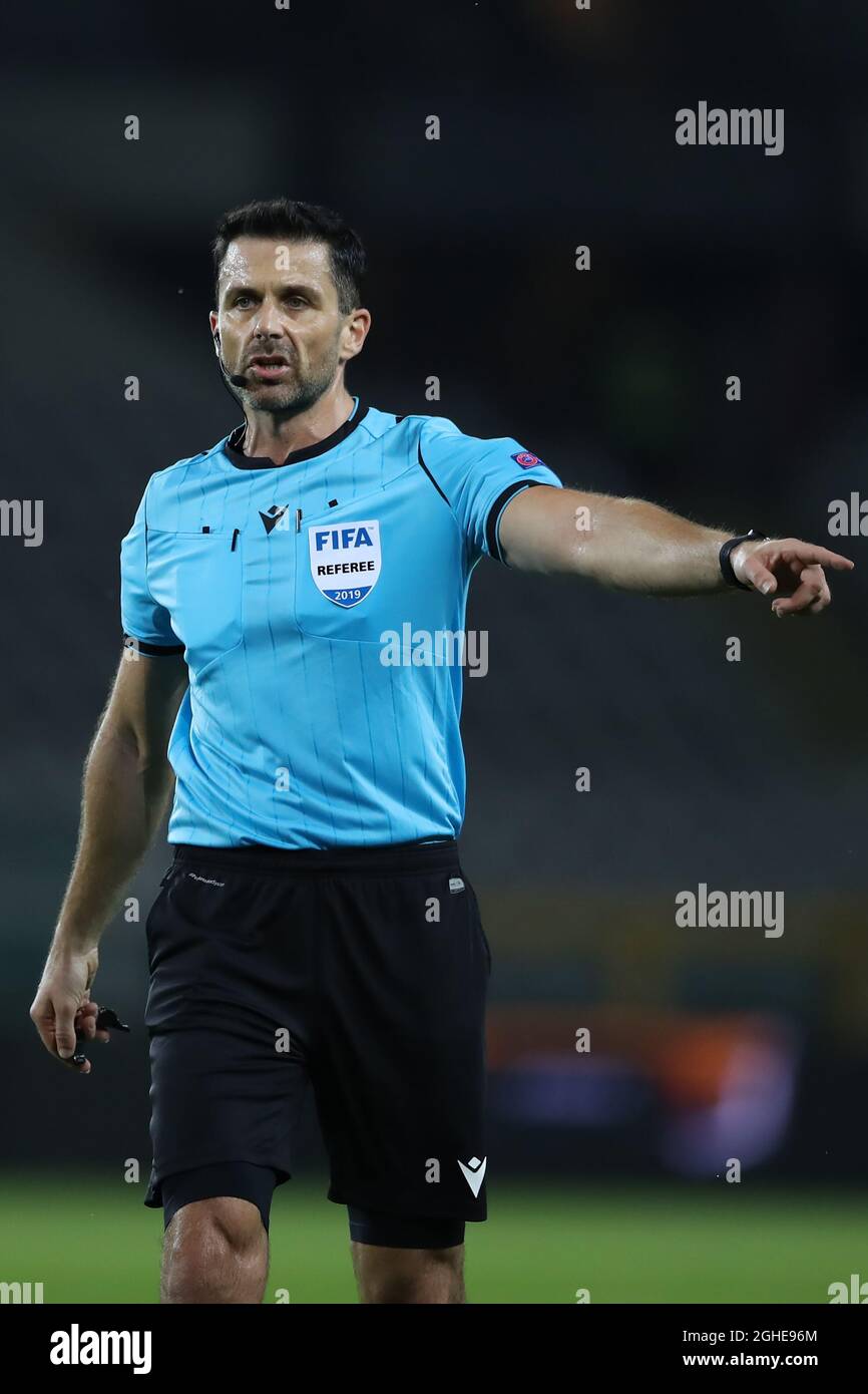 Referee daniel stefanski hi-res stock photography and images - Alamy