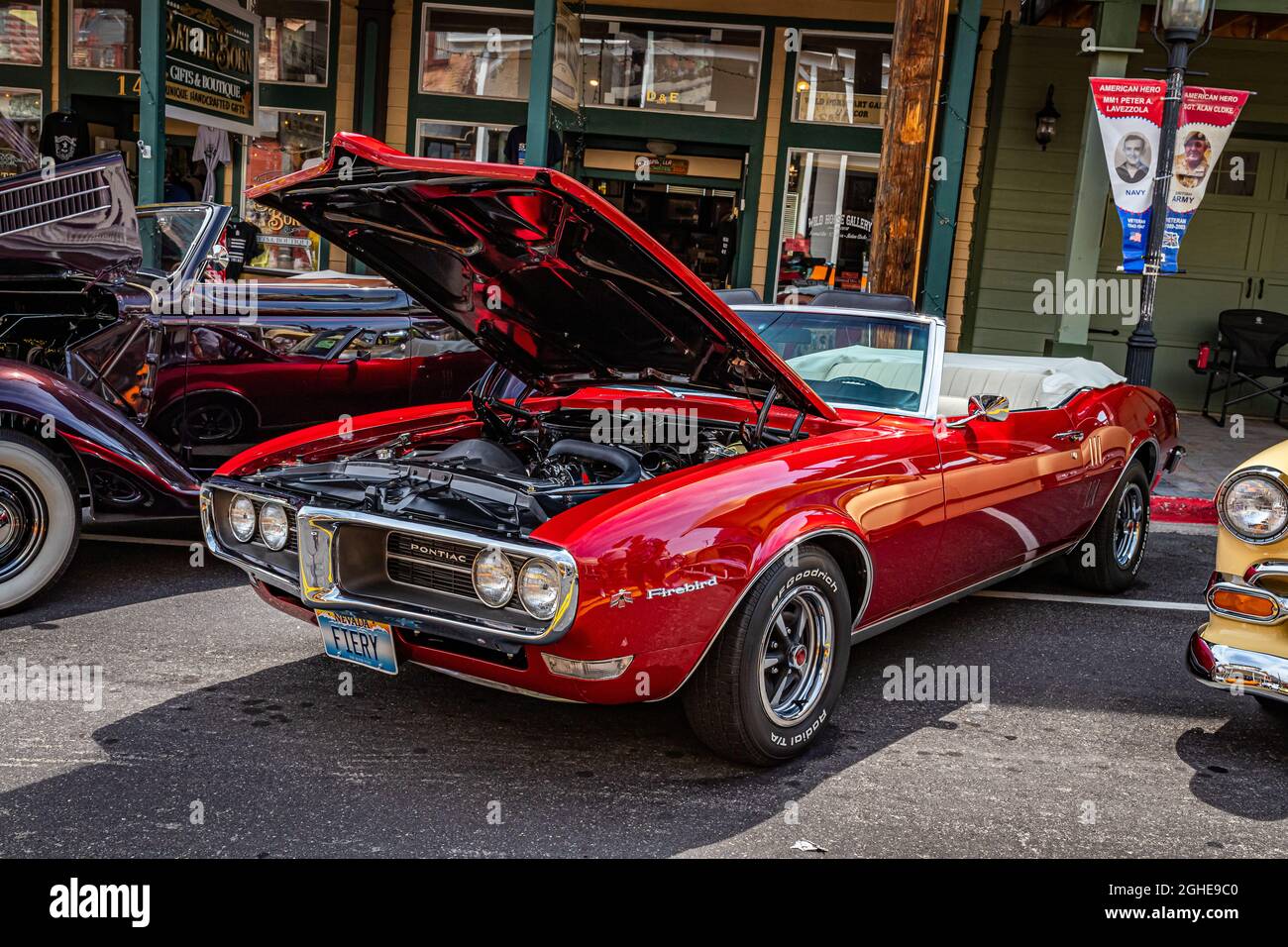 1968 pontiac firebird hi-res stock photography and images - Alamy