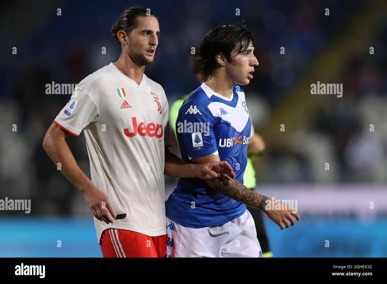 Adrien Rabiot of Juventus and Sandro Tonali of Brescia during the Serie ...