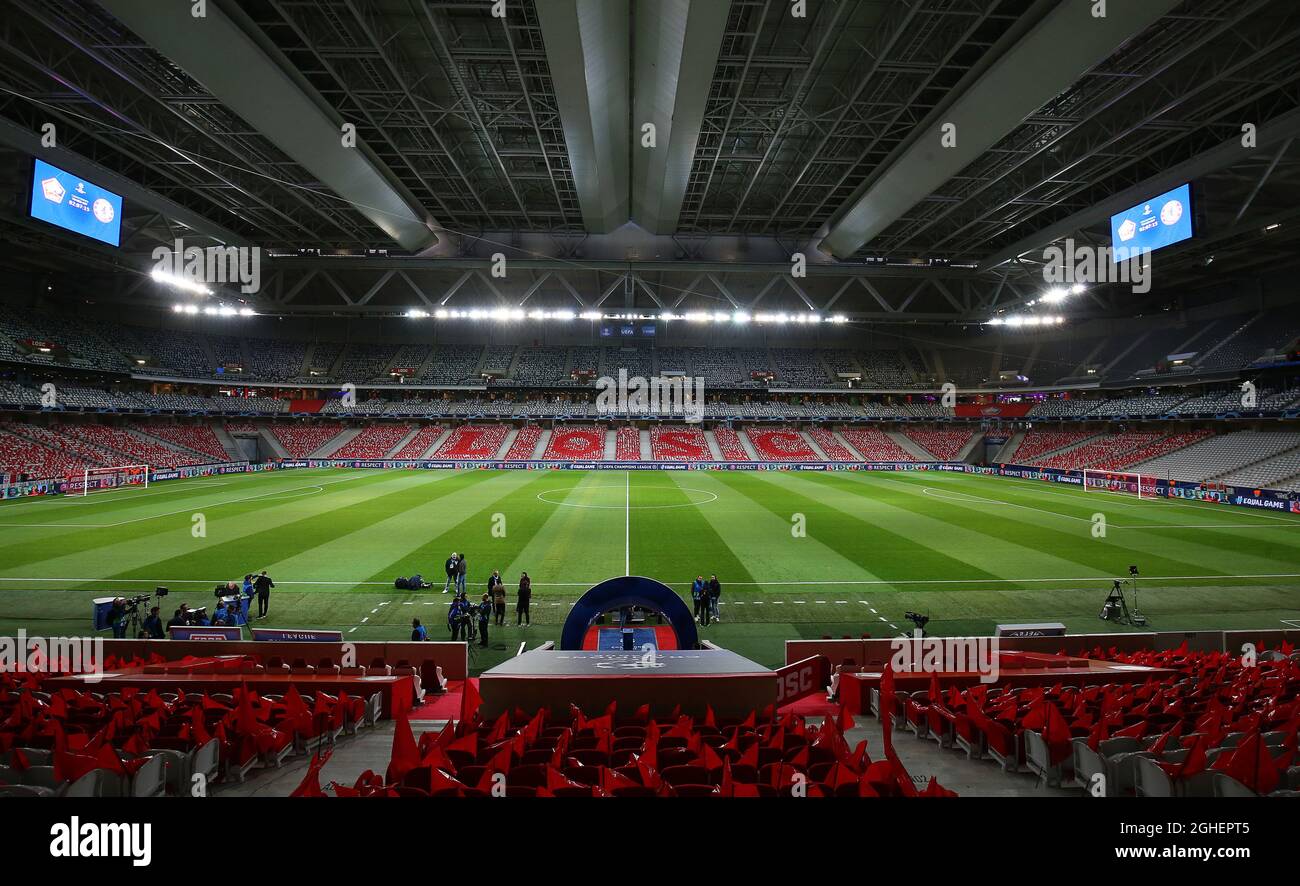Stade pierre mauroy general view hi-res stock photography and images ...
