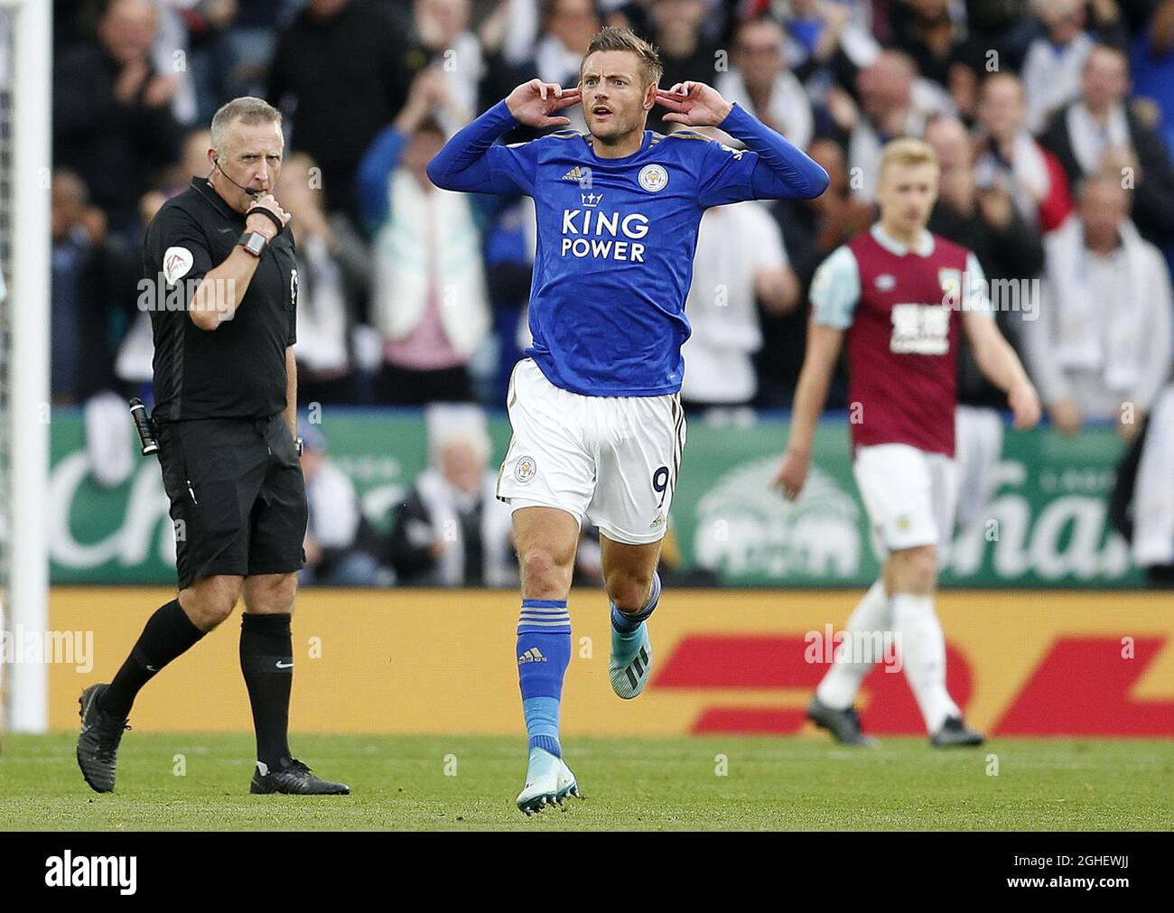 Jamie Vardy of Leicester City celebrates his goal against Burnley ...