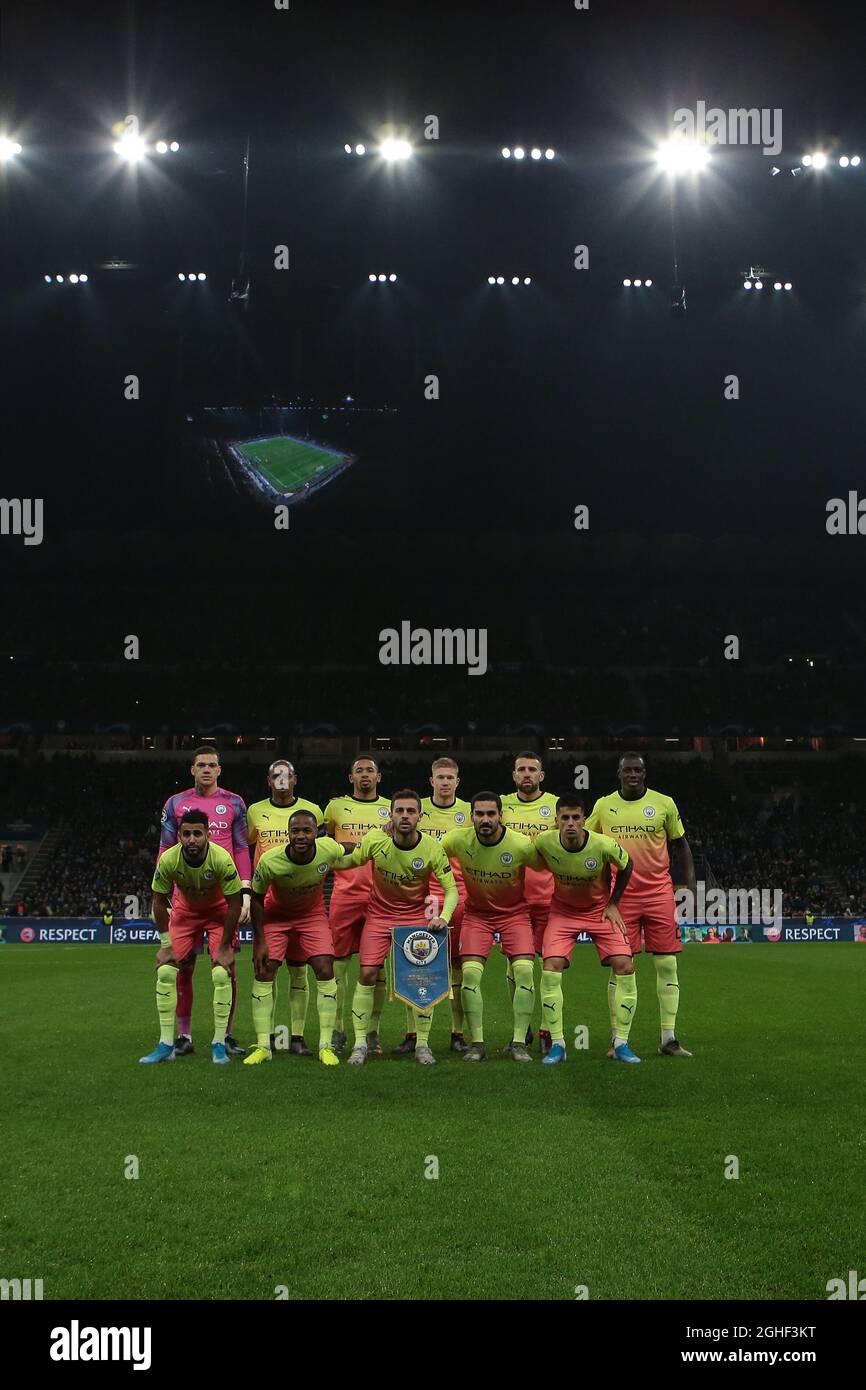 The Manchester City starting eleven line up for a team photo before ...