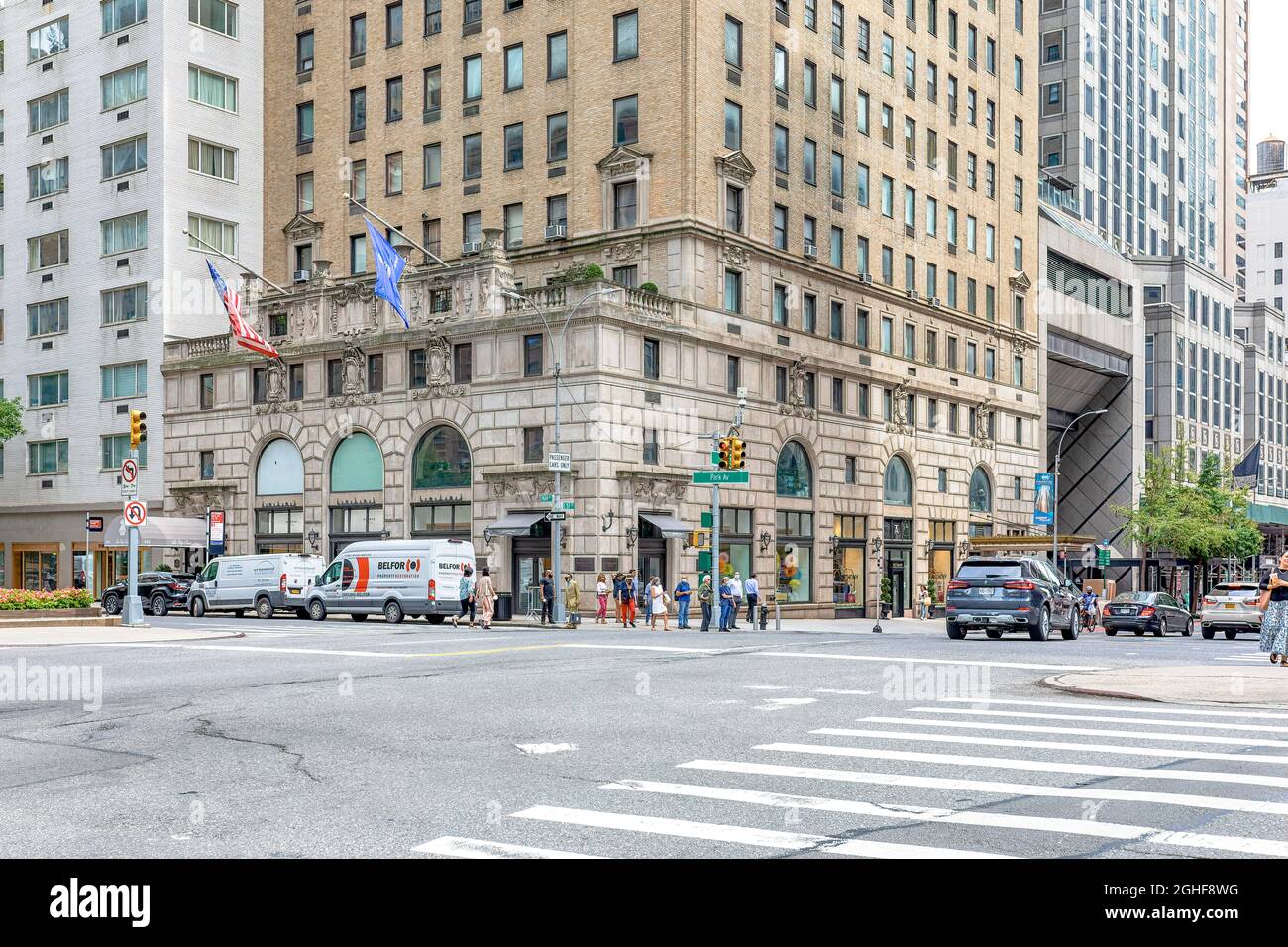 465 Park Avenue, Ritz Tower, designed by Emery Roth and Thomas Hastings ...