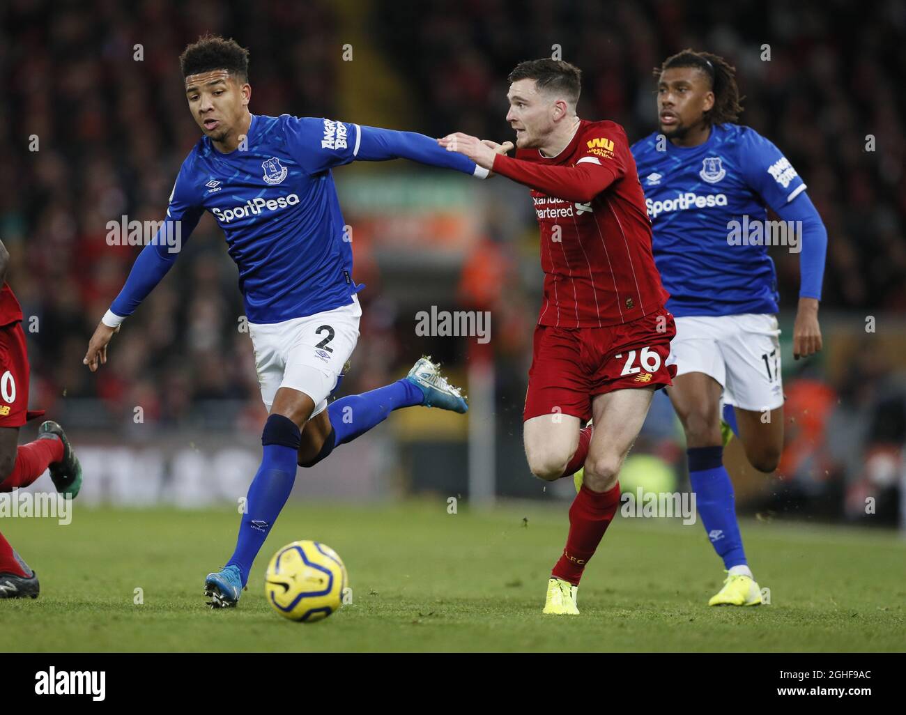 Andrew robertson everton anfield hi-res stock photography and images ...