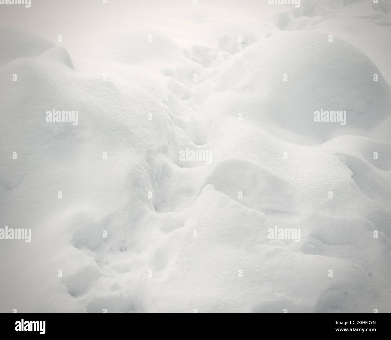 Black snowdrift hi-res stock photography and images - Alamy
