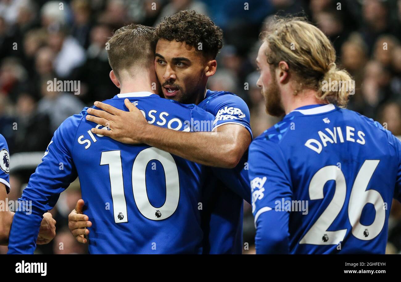 Dominic Calvert-Lewin of Everton celebrates scoring his second goal of ...
