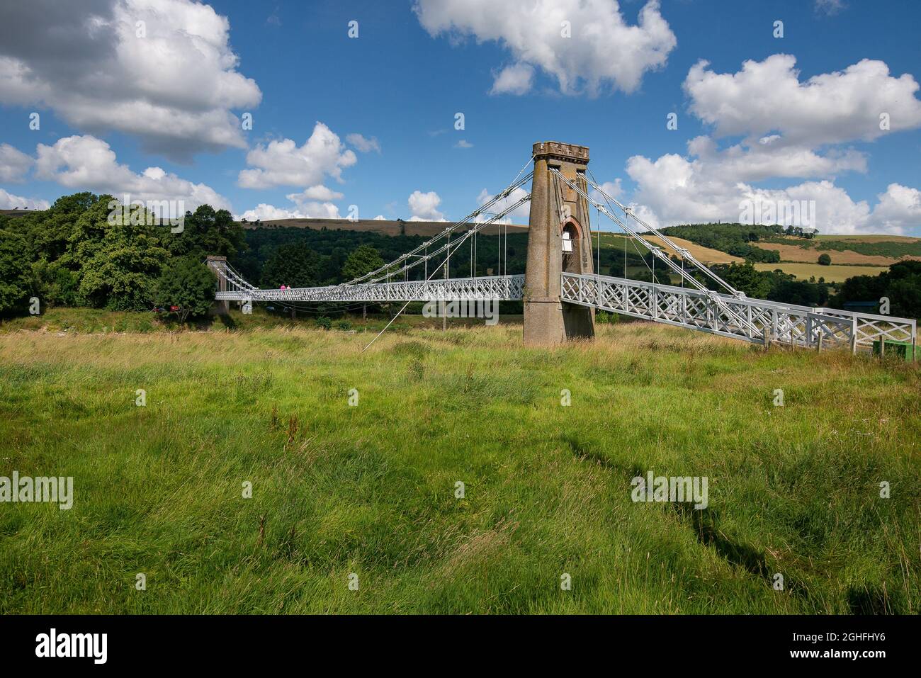 Gattonside Suspension Bridge, Melrose crossing the River Tweed ...