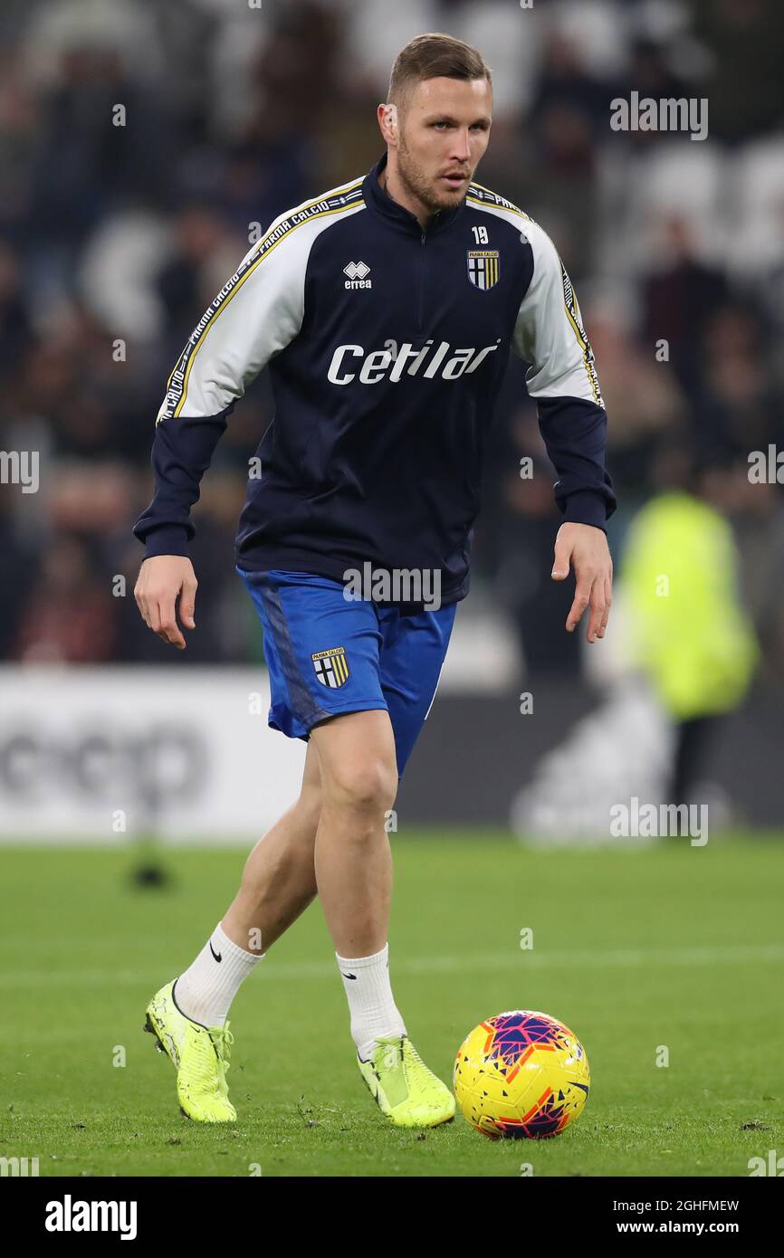 Jasmin Kurtic of Parma Calcio during the Serie A match at Allianz ...