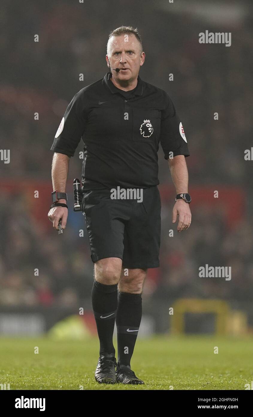 Jonathan moss referee hi-res stock photography and images - Alamy