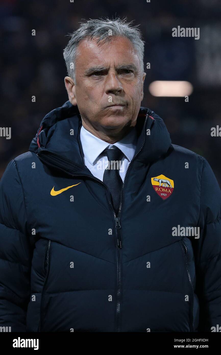 Jonathan club hi-res stock photography and images - Alamy