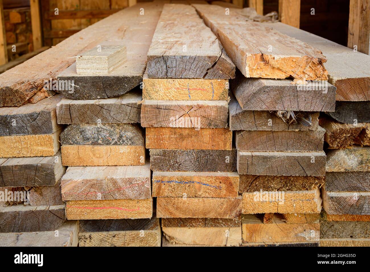 Timber cladding detail hi-res stock photography and images - Alamy