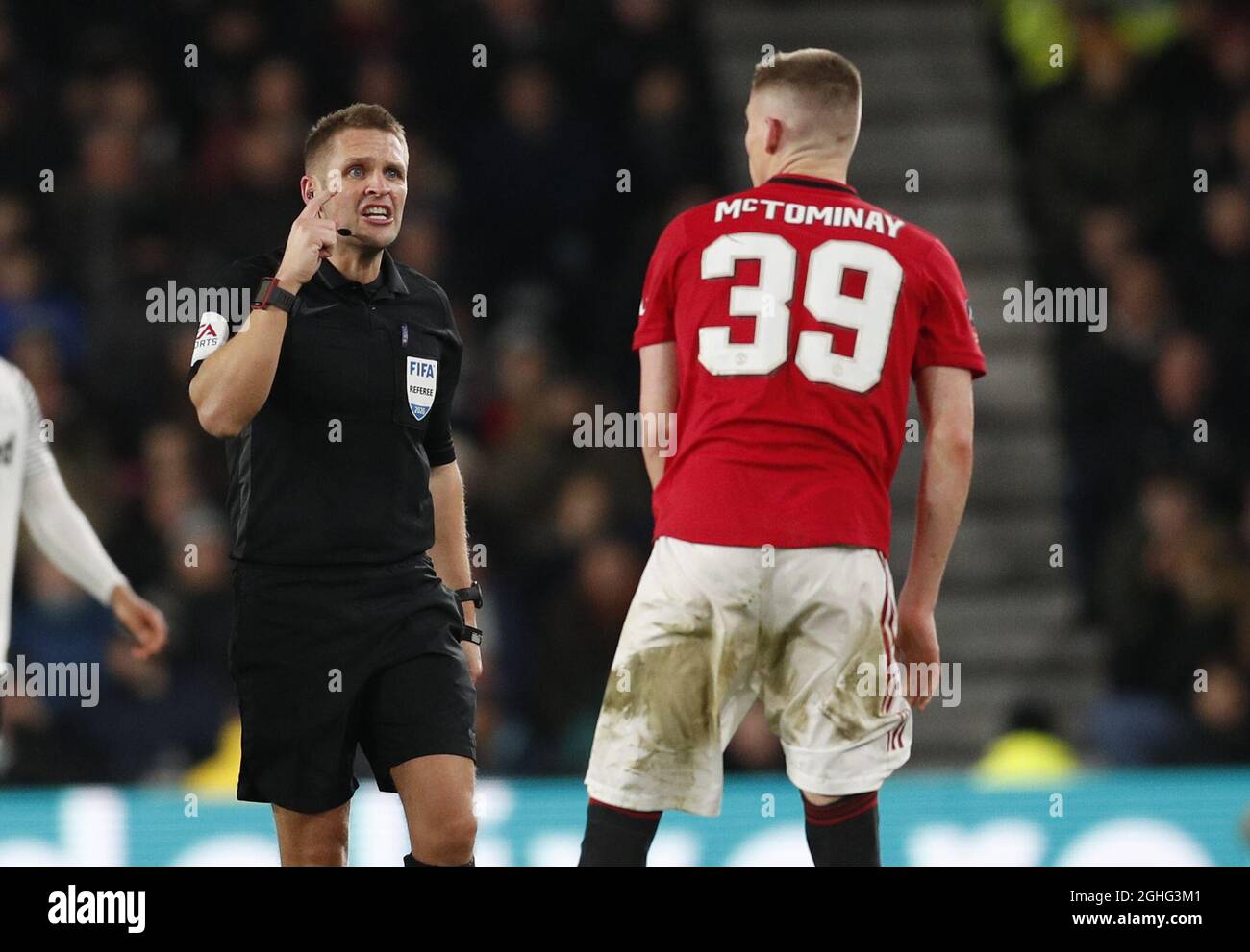 Referee talking soccer hi-res stock photography and images - Alamy