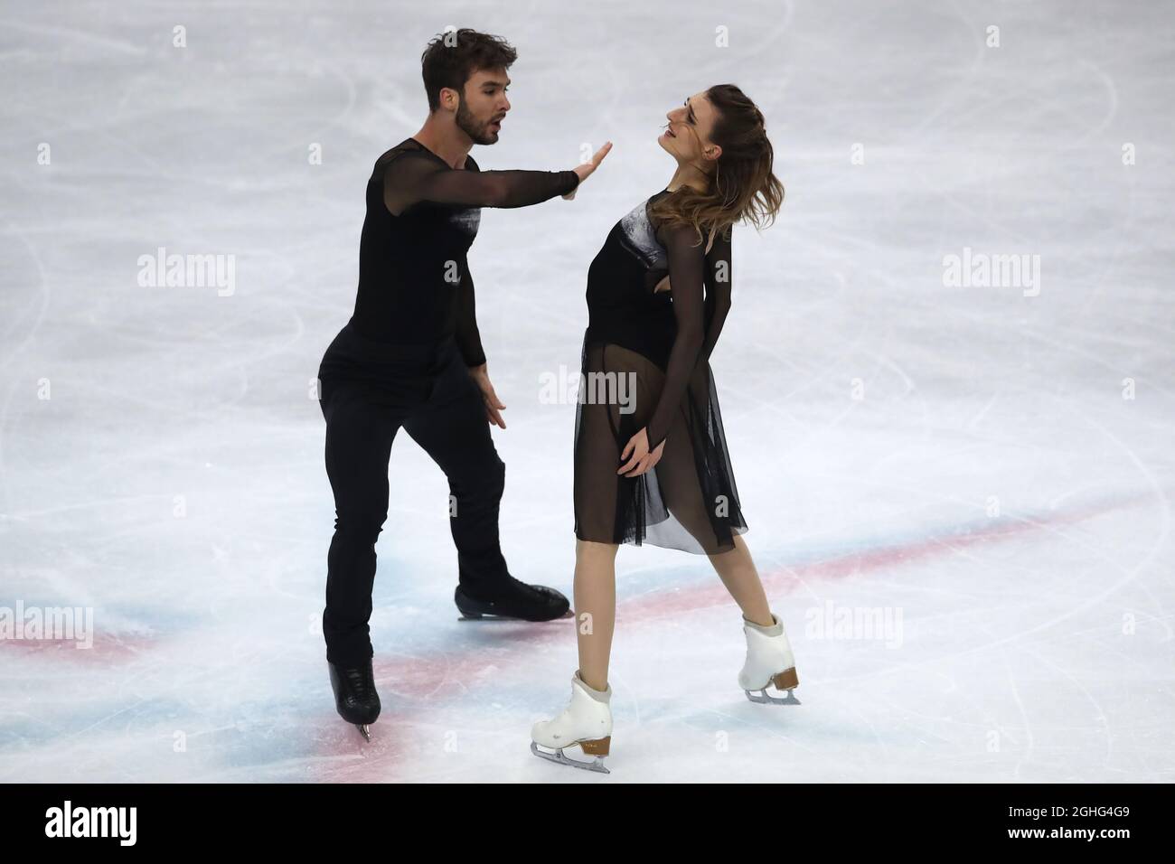 Gabriella Papadakis and Guillaume Cizeron of France perform at Palavela ...