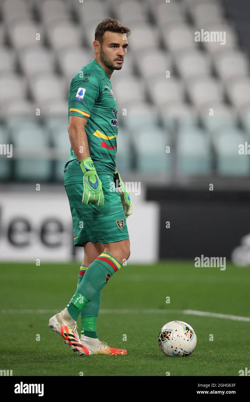 Brazilian goalkeeper hi-res stock photography and images - Alamy