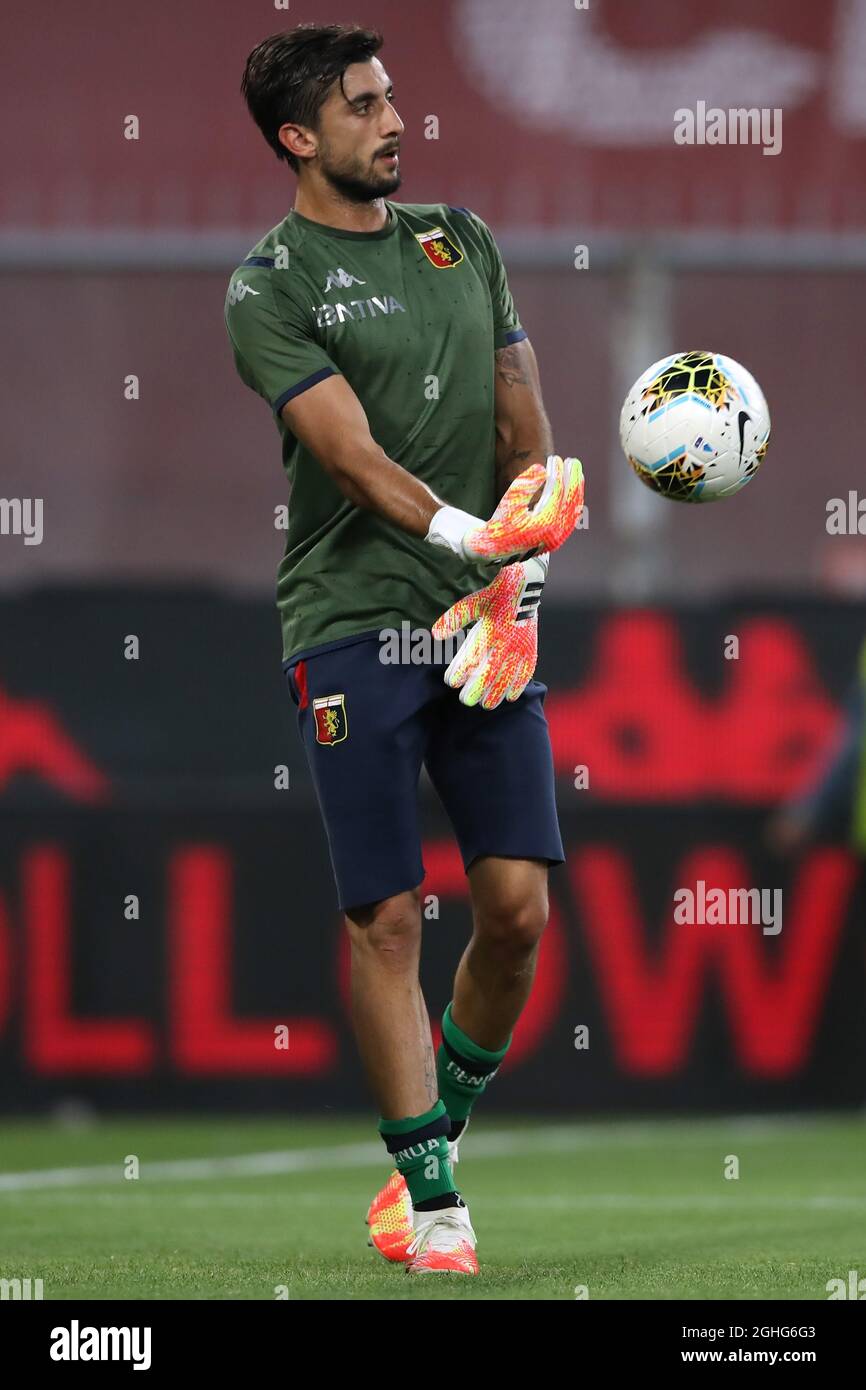 Genoa goalkeeper mattia perin hi-res stock photography and images - Alamy