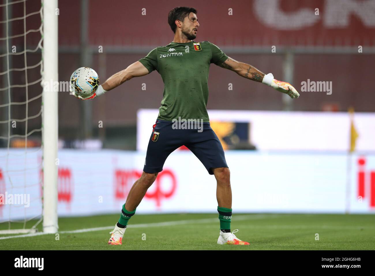 Genoa goalkeeper mattia perin hi-res stock photography and images - Alamy