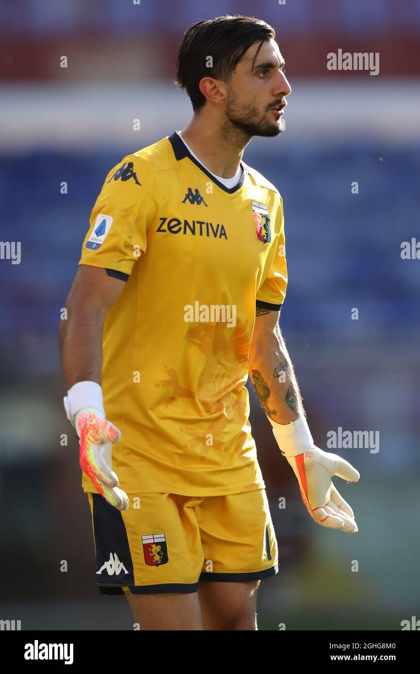 Genoa goalkeeper mattia perin hi-res stock photography and images - Alamy