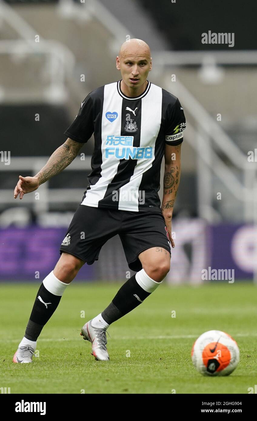 Jonjo Shelvey of Newcastle United during the Premier League match at St ...