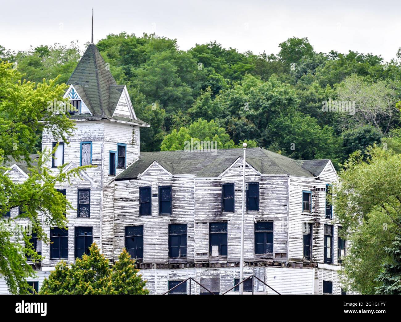 Abandoned historical hotel resort Stock Photo - Alamy