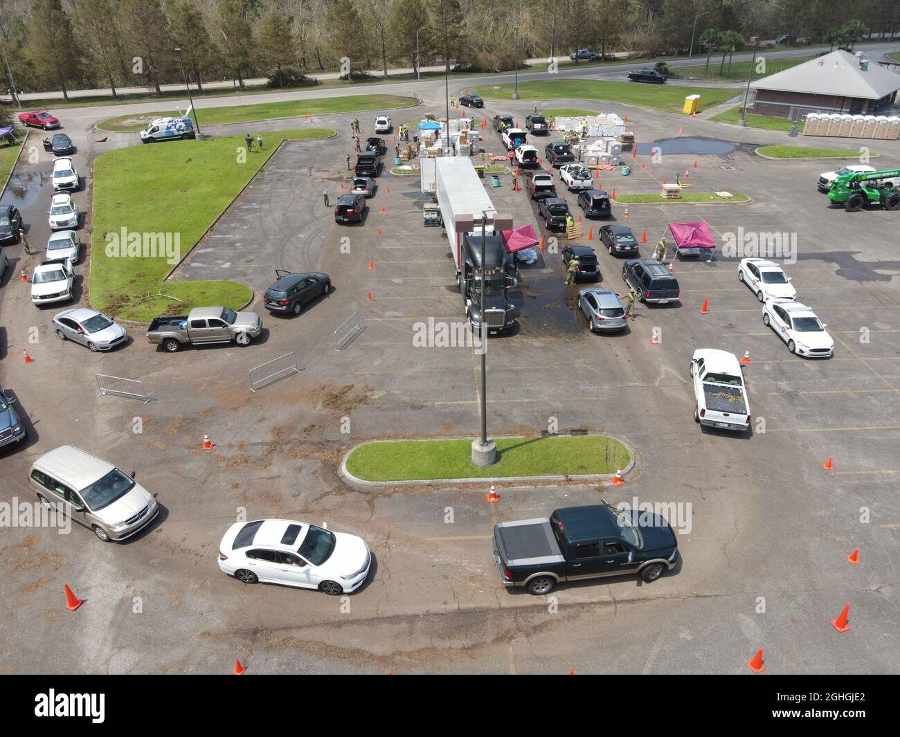 Fema distribution center hi-res stock photography and images - Alamy