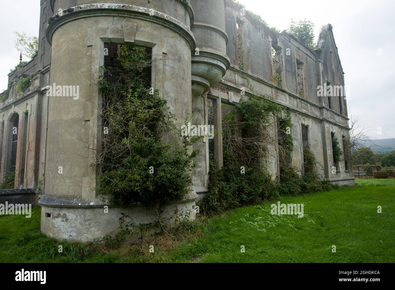 Ardtully castle ireland hi-res stock photography and images - Alamy