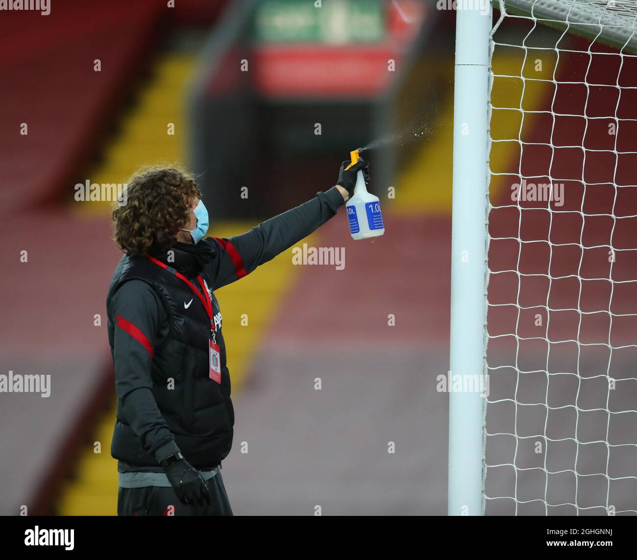 Soccer goalmouth hi-res stock photography and images - Alamy