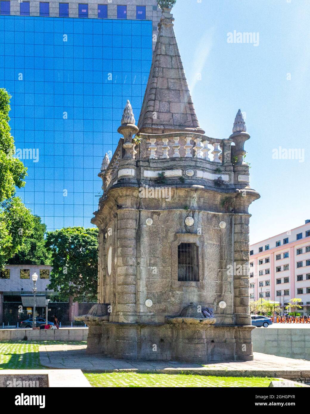 Brazil pyramid hi-res stock photography and images - Alamy