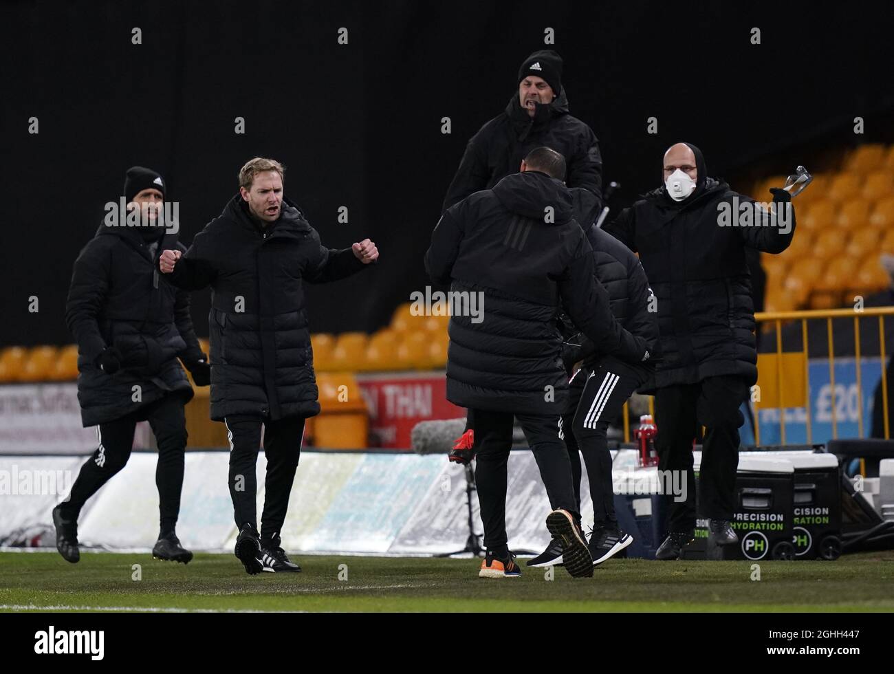 Football wolves bench hi-res stock photography and images - Alamy
