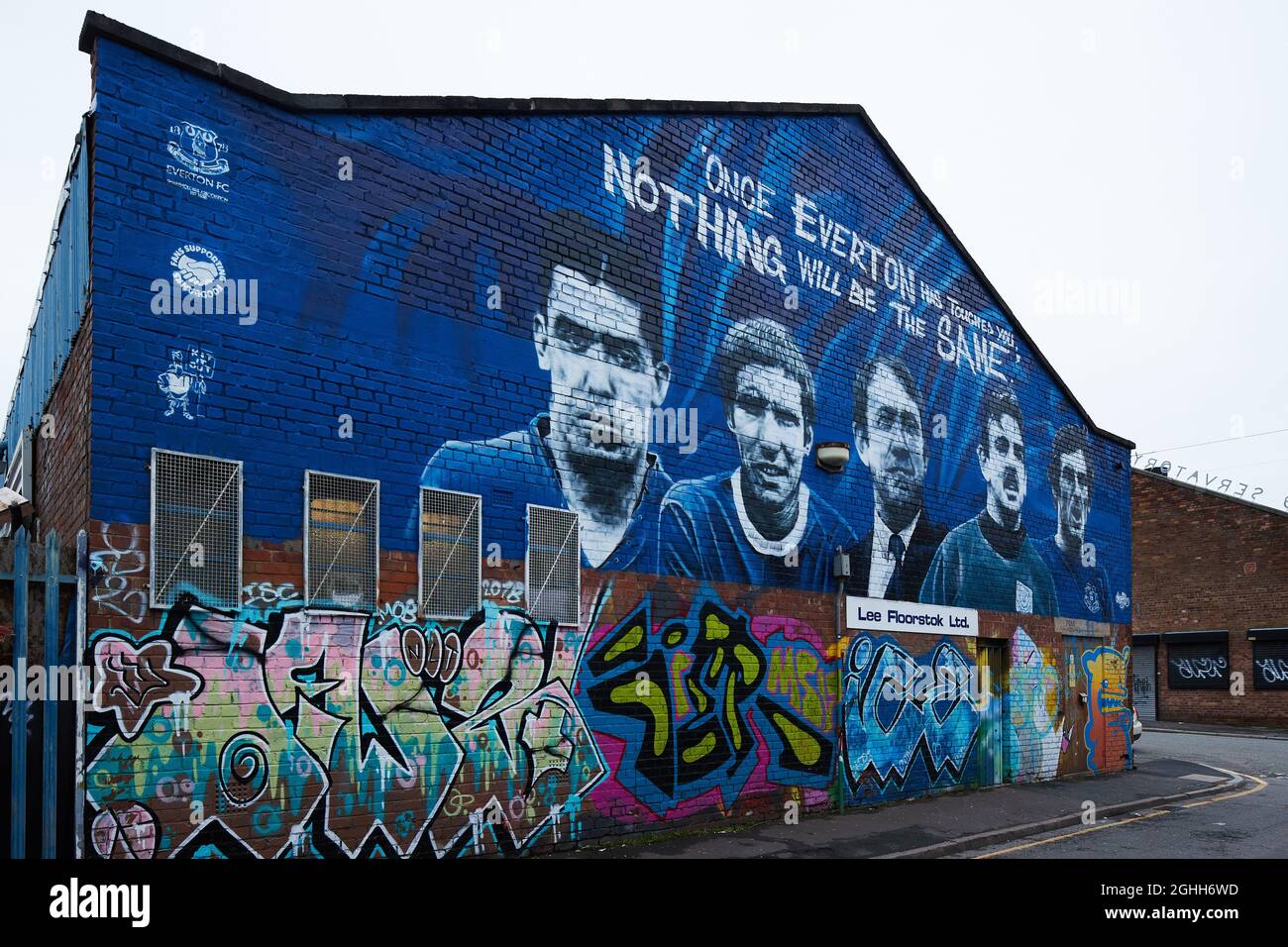 Football related mural hi-res stock photography and images - Alamy
